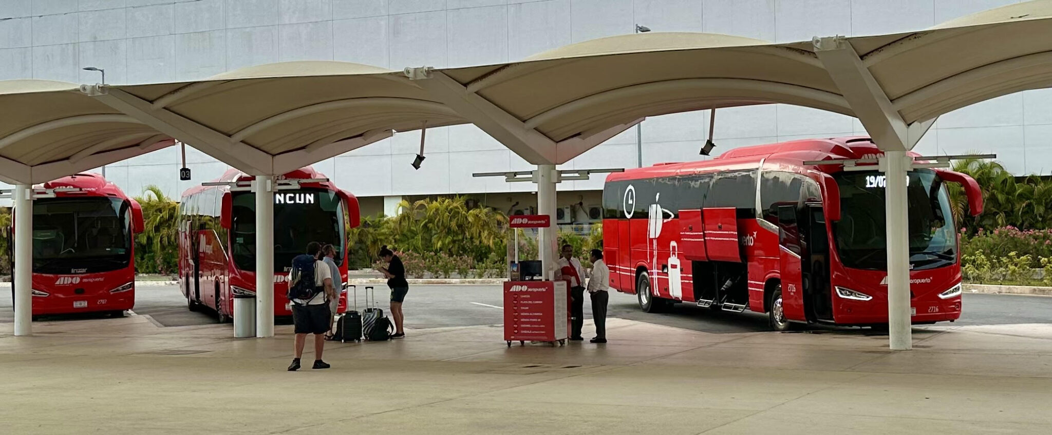 How To Take ADO Bus From the Cancun Airport to Cancun Hotel Zone